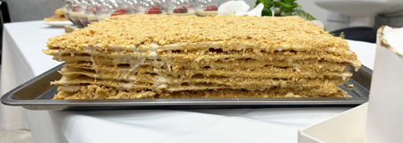 Zakazga Tort va Shirinliklar