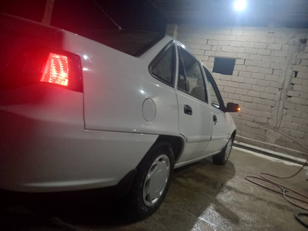Nexia 2 yaxshi qarab minilgan.