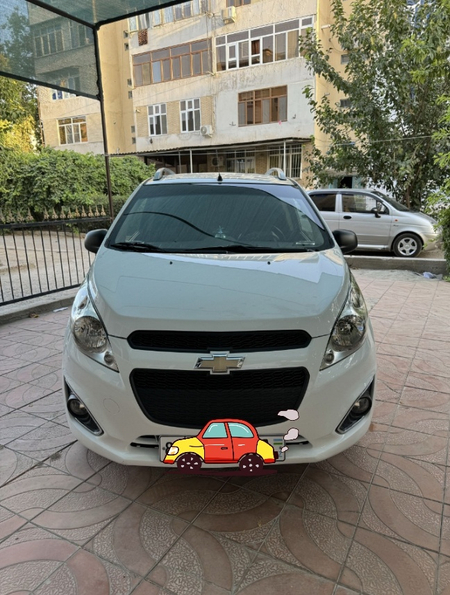 Spark ideal sotiladi