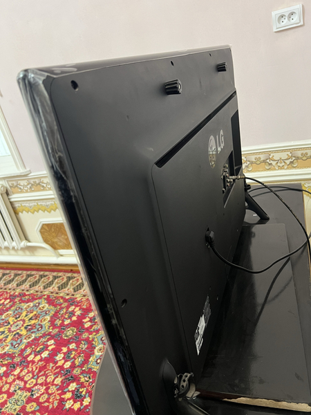 LG 42 (106 cm) Korea