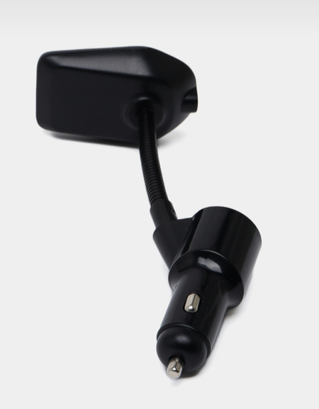 Avtomobil uchun Bluetooth va zaryadchik