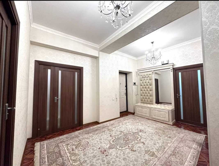 Новый фонд Четырехкомнатная квартира . Мирзо Улугбек (J3174)