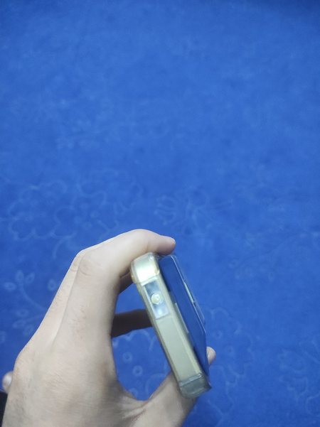 Телефон Gionee в хорошом состоянии