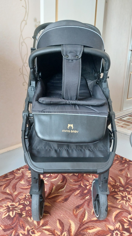 Прогулочная коляска ining baby