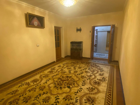 Arenda Oilaga 2x kotta xonalar