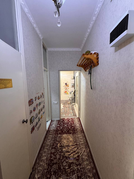 Срочно продаю 2в3/4/4  чиланзар 19 кв