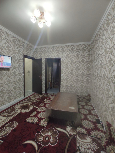 Чиланзар 7 2в3/4/4 срочно продаю возле бассейна