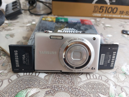 Nikon D5100 sotiladi