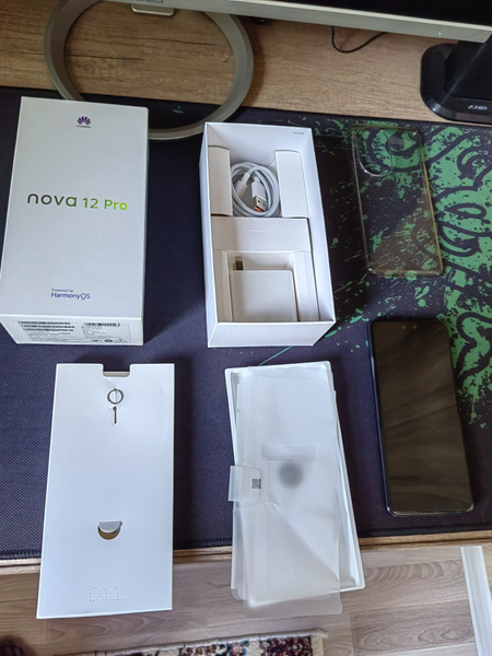 Продаётся/обмен Huawei Nova 12 Pro 12/256 как новый полный комплект!