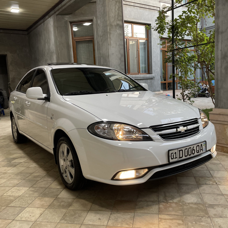 Lacetti Gentra Elegant plus Chevrolet
