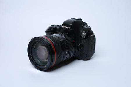 Canon 6d mark2 kit