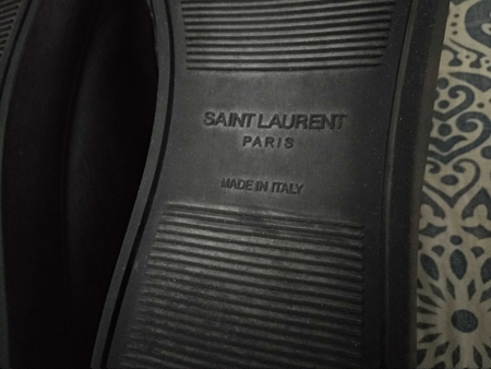 Кроссовки 'Yves Saint Laurent' (размер 40).