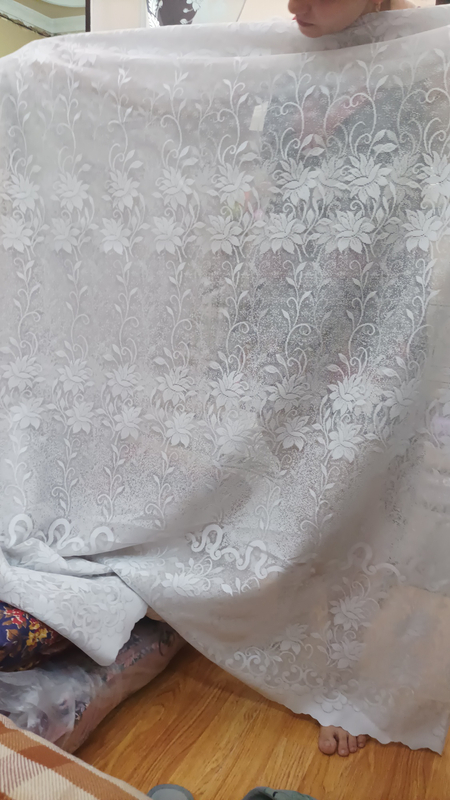 Продаю зановески состояние отличное