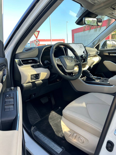 Toyota highlander limited