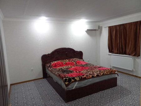 Чарвак, продаётся дача 5 соток, 4 комнаты.