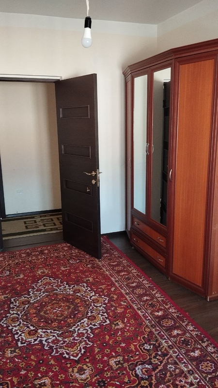 Yashnabod tumani olmos mahalla ijaraga kvartira