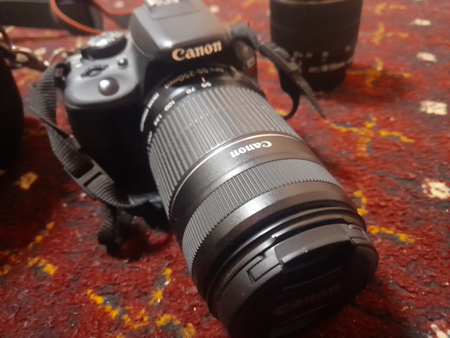 Canon kiss x 7 ..