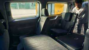 wolsvagen  caddy combi