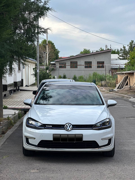 Volkswagen E-Golf