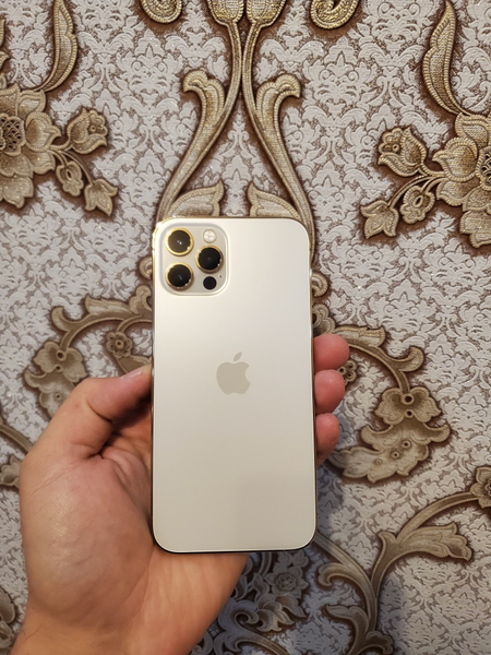 iPhone 12 Pro 128гб LL/A идеал