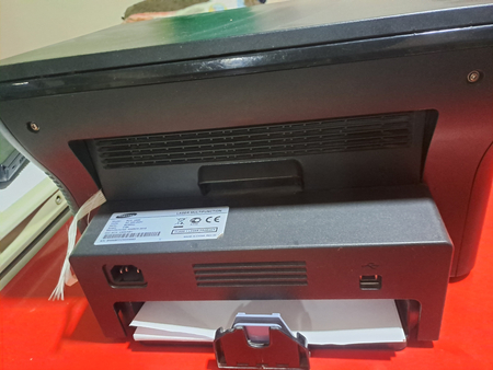 Samsung printer 3.1 sotiladi