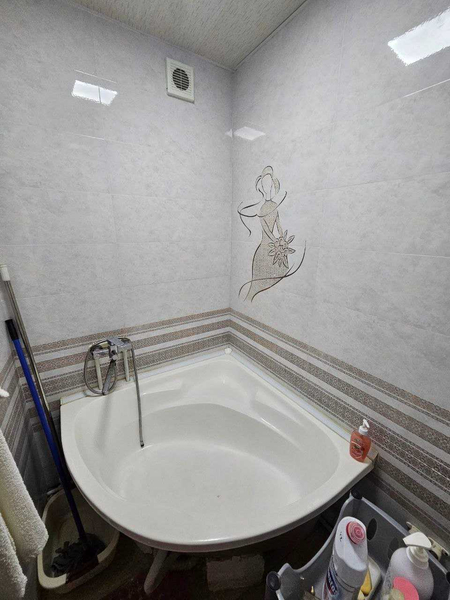 2 xonali 60m² 7-qavat sotiladi