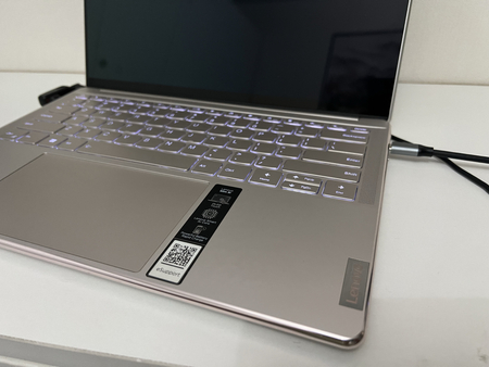 экран разбит полностью рабочий lenovo slim 9 core i7 1280p ddr5 32gb