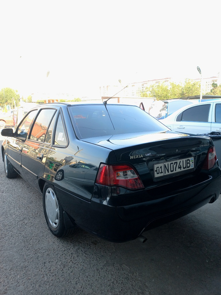 Nexia 2 2014 sotiladi