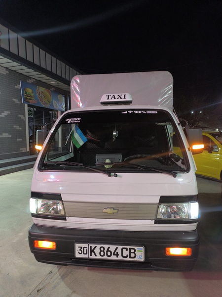 Labo xizmati yuk tashish