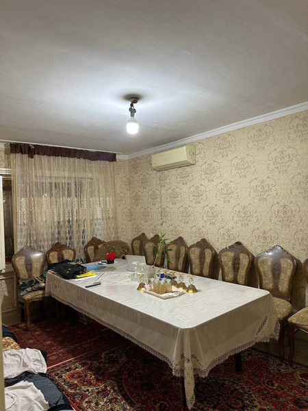 Ko'p qavatli uylardagi xonadonimiz sotiladi (квартира)