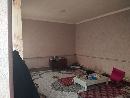 Нурафшонда 2 сотих  4 хонали уй сотилади. 35 000$. Нархи келишилади