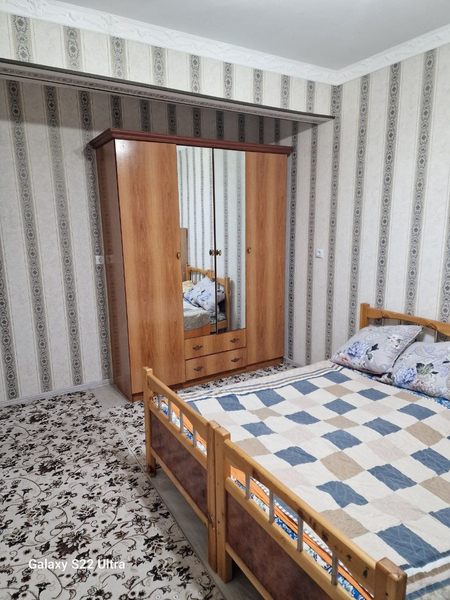 Продается шкаф и две кровати с матрасом