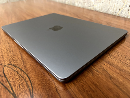 Apple MacBook Air 13.6-inch M2