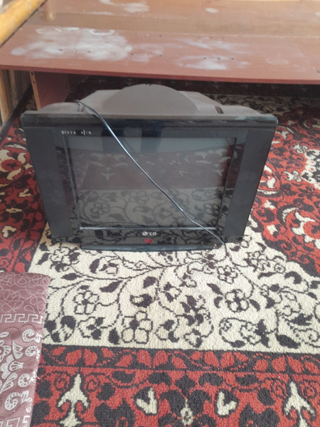 Televizor ishlashi zo'r