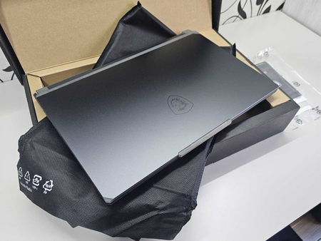 ПРОДАМ Lenovo V15 G1 Ноутбук Core™ i3 10-ПОКОЛЕНИЯ/4GB/128SSD/15.6