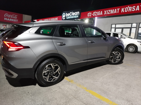 Kia Sportage Luxe 1 pozitisya. 2.0 l, 156 ot kuchi