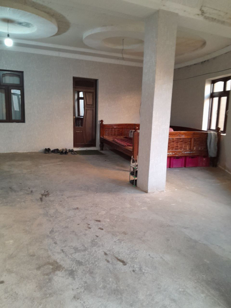 hovli sotiladiii