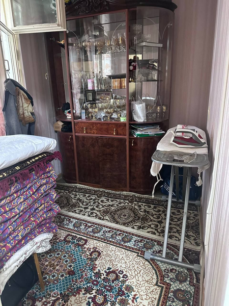 2в3/3/4 Феруза-3 (начало). XAVAS. Балкон 1.5×6.Торец. 50м². Чистая.
