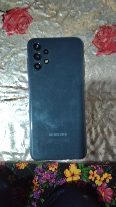 Samsung A13 kafolat bor