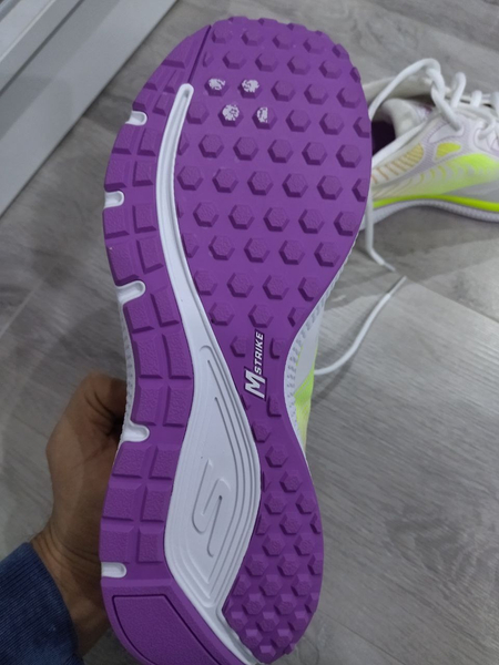 Женские кроссовки SKECHERS ULTRA GO привозные оригинал 40-41