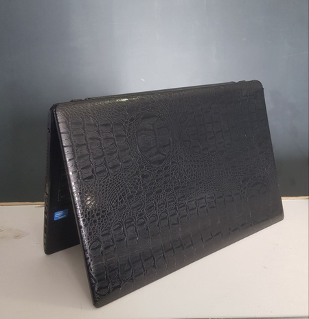 Asus Noutbuk sotiladi