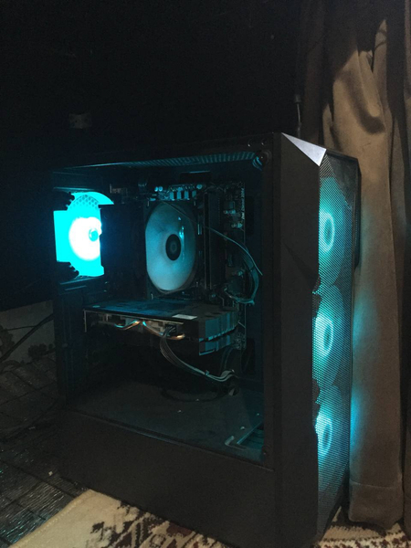 Gaming uchun Kompyuter Sotiladi