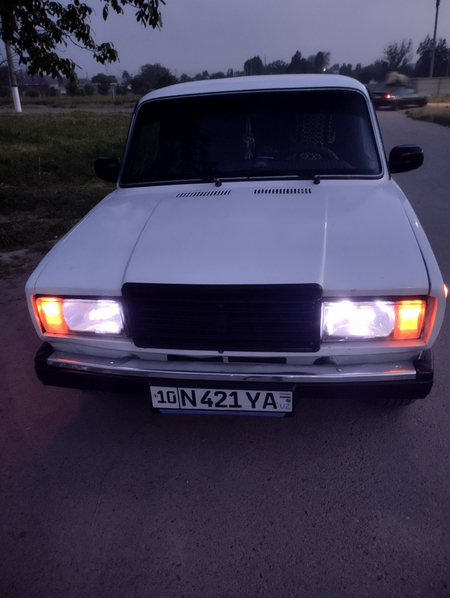 2107 sotiladi yoki variantga beriladi