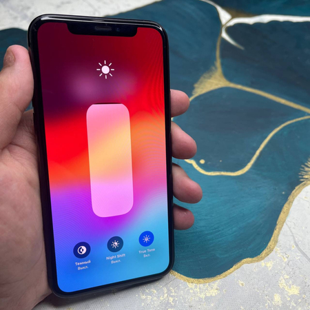 iPhone 11 Pro 256gb Graphic Akk: 74% Kelwamiz