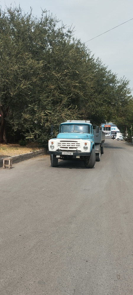 Zil shalanda sotiladi