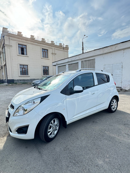 Продам Спарк автомат