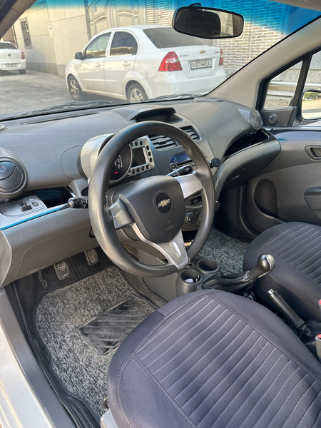 Chevrolet Spark 2015