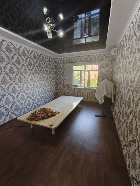 Сотилади. Яшнаобод тум. 2/4/4.  36м²
