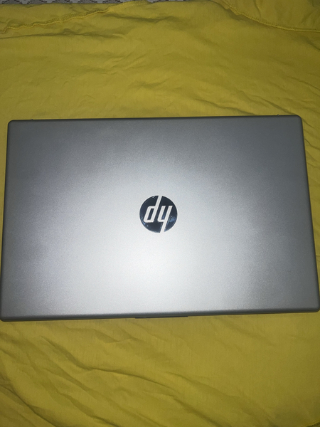 Noutbuk HP 15-fc0003nia 15.6 (Ноутбук HP , Laptop HP)