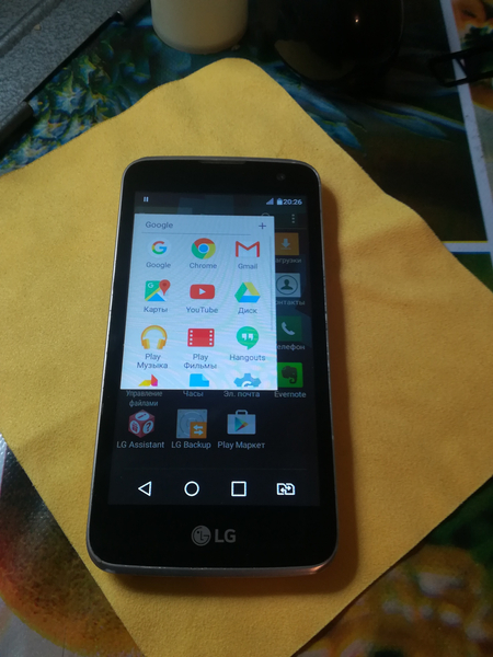 LG k1 sotiladi idiyal sasyansi